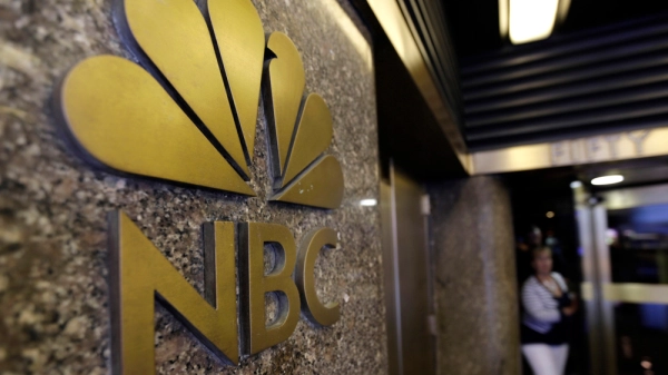 NBC环球高管降薪20% - 尊正资讯