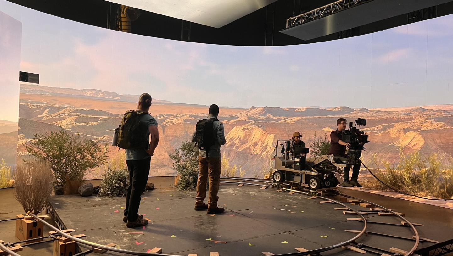 流畅虚拟制作助力 The Audio\Visual Crew 一日拍摄五个拍摄地 - 尊正资讯